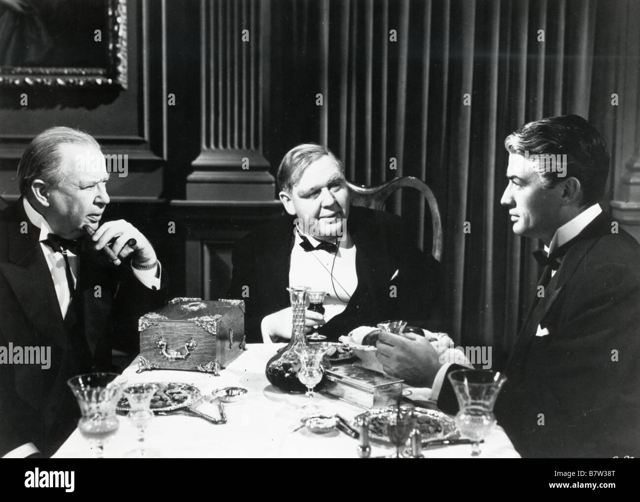 The Paradine Case Year: 1947 USA Gregory Peck, Charles Laughton ...