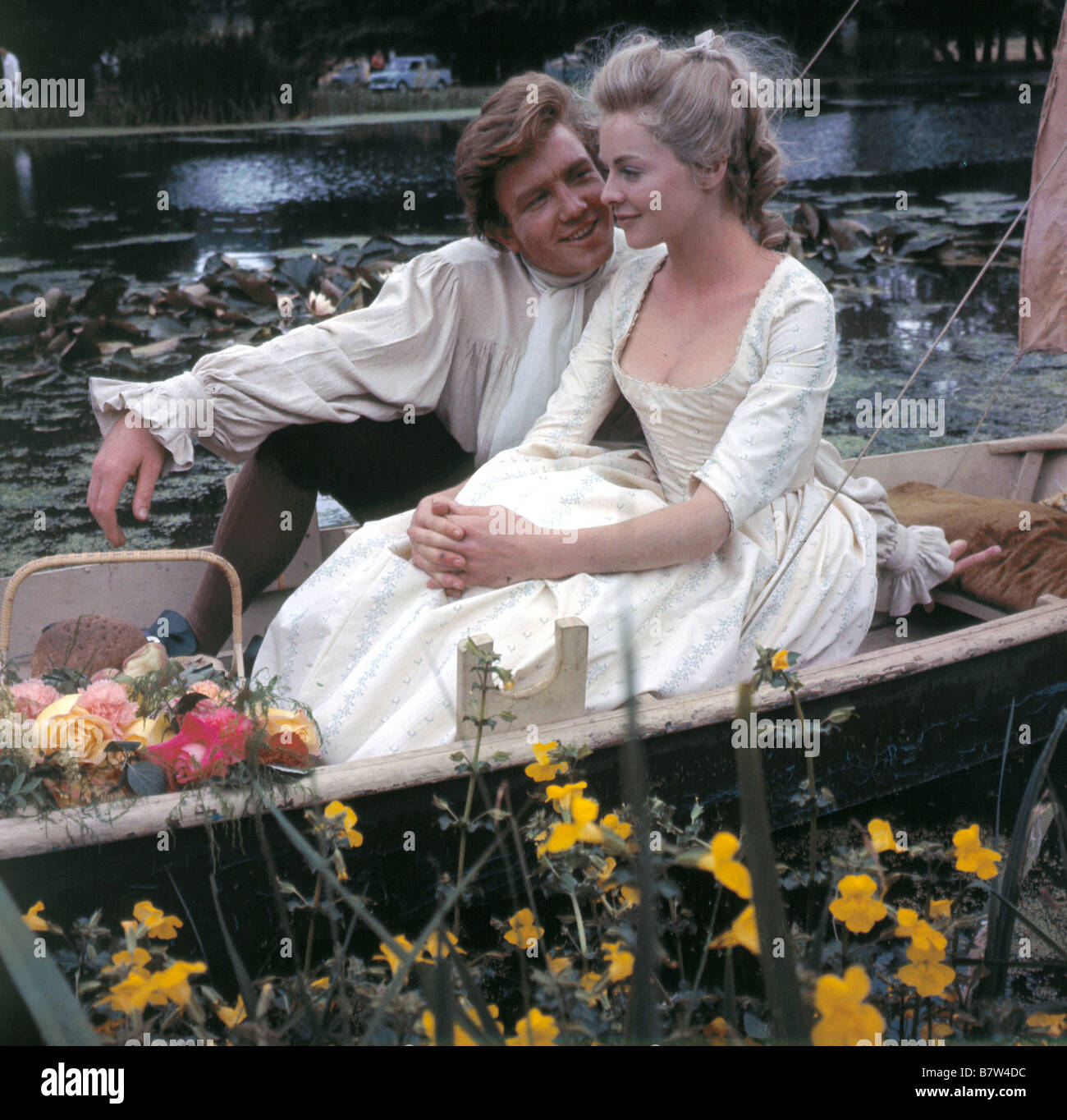 Tom Jones Year: 1963 UK Albert Finney, Susannah York Director: Tony ...