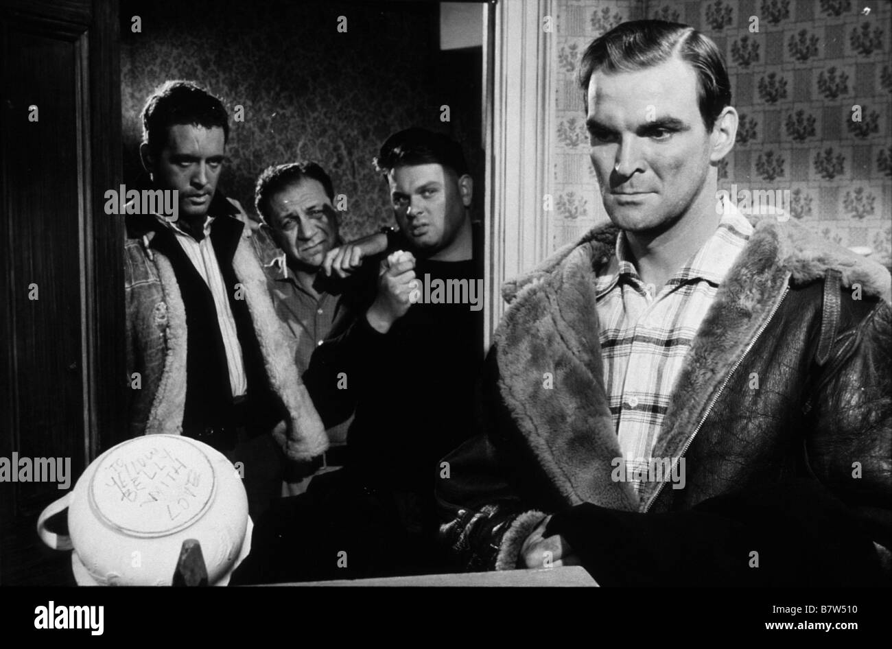 Hell Drivers Year: 1957 - UK Patrick McGoohan Director : Cy Endfield ...