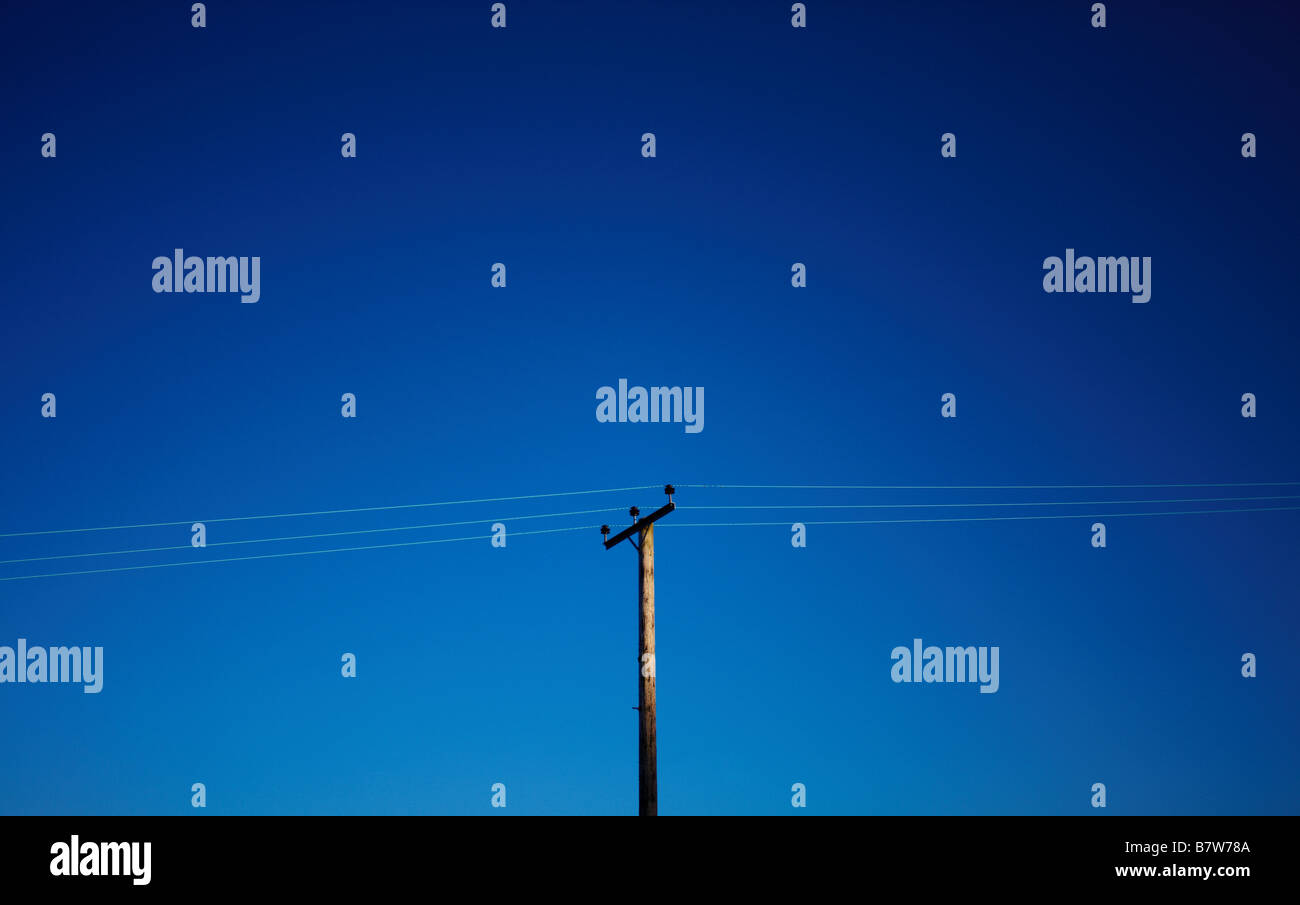Blue sky bt pole hi-res stock photography and images - Alamy