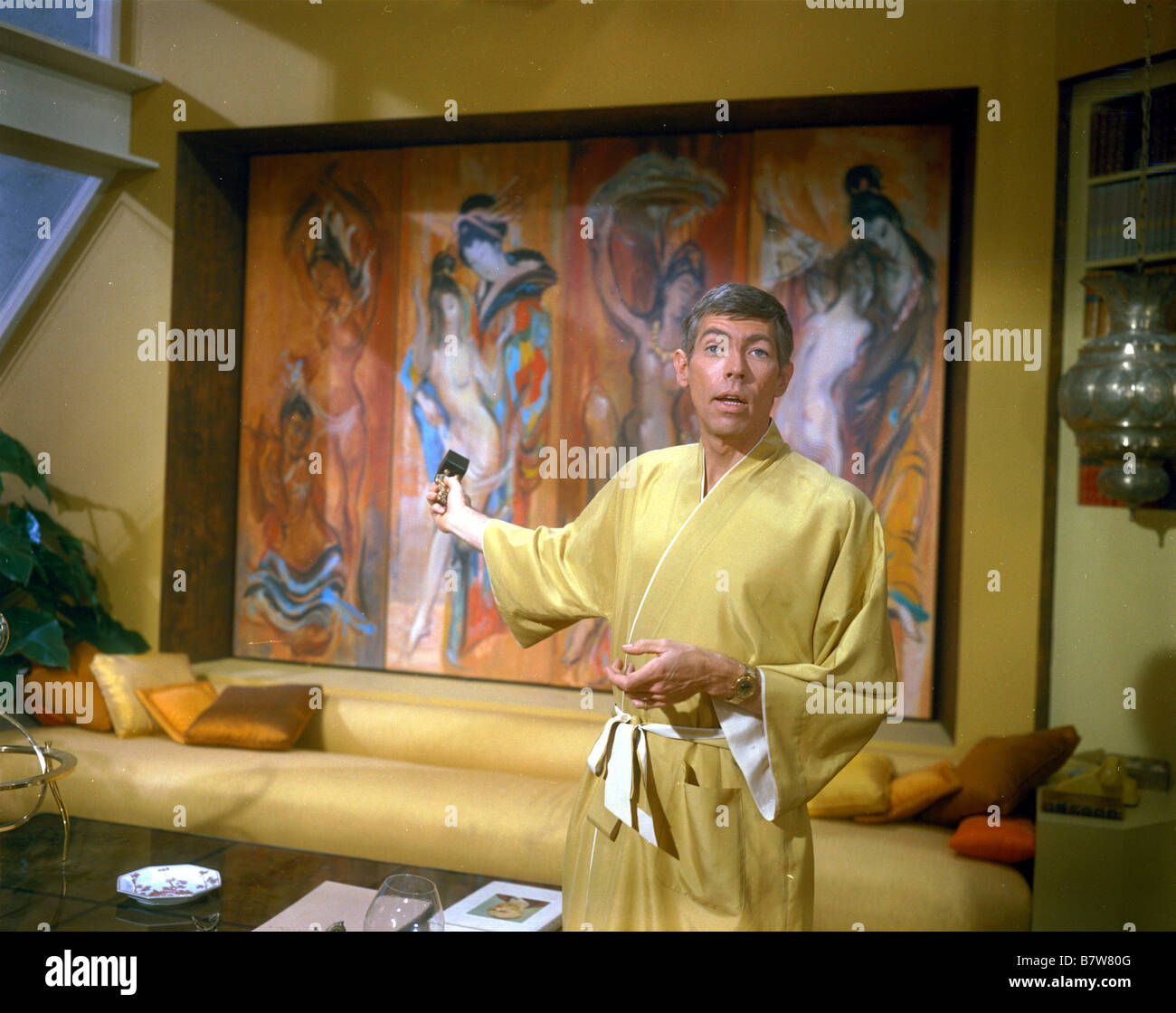 notre homme Flint Our Man Flint Year: 1966 USA James Coburn Director ...