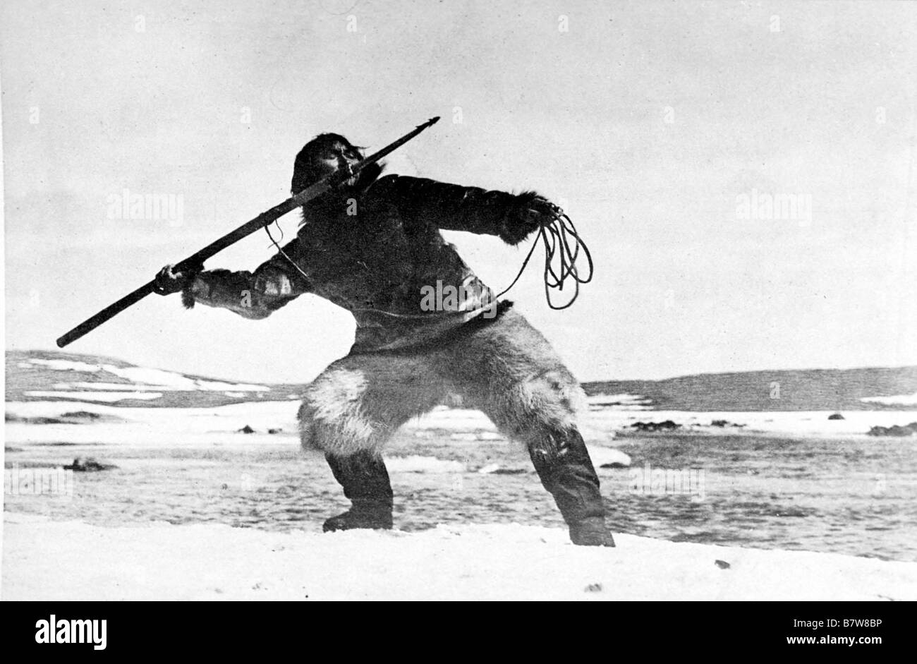 Chasseur inuit hi-res stock photography and images - Alamy