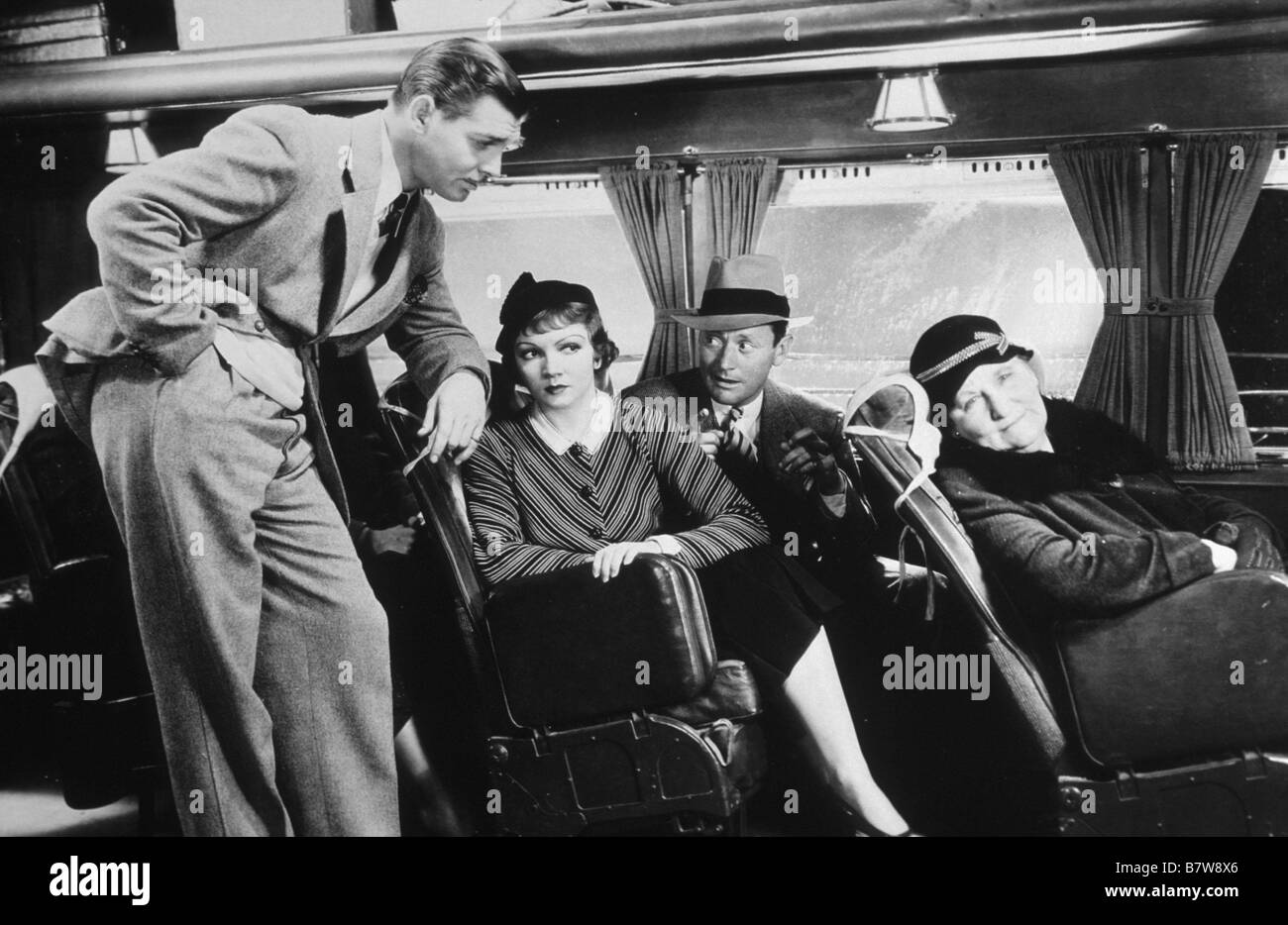 It Happened One Night Year: 1934 USA Clark Gable, Claudette Colbert ...