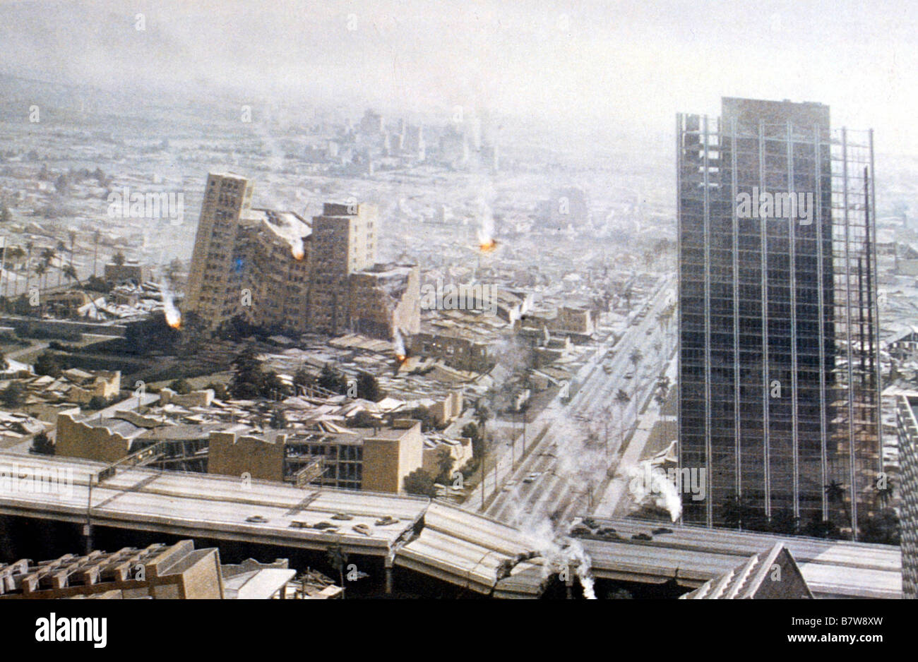 Earthquake Year: 1974 USA Director: Mark Robson Stock Photo - Alamy