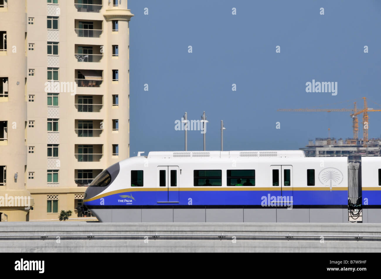 Palm island dubai hi-res stock photography and images - Alamy