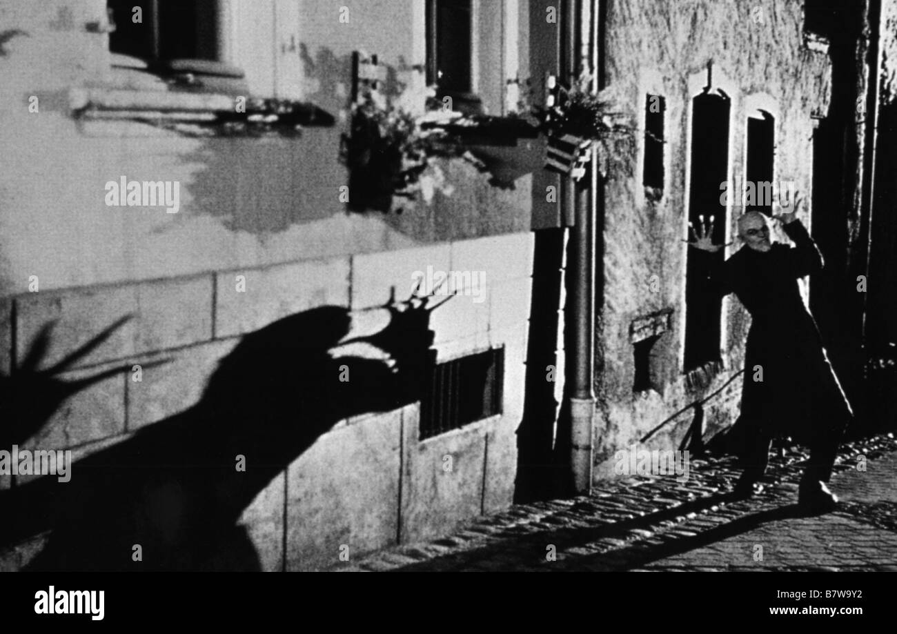 Willem dafoe shadow of the vampire Black and White Stock Photos ...