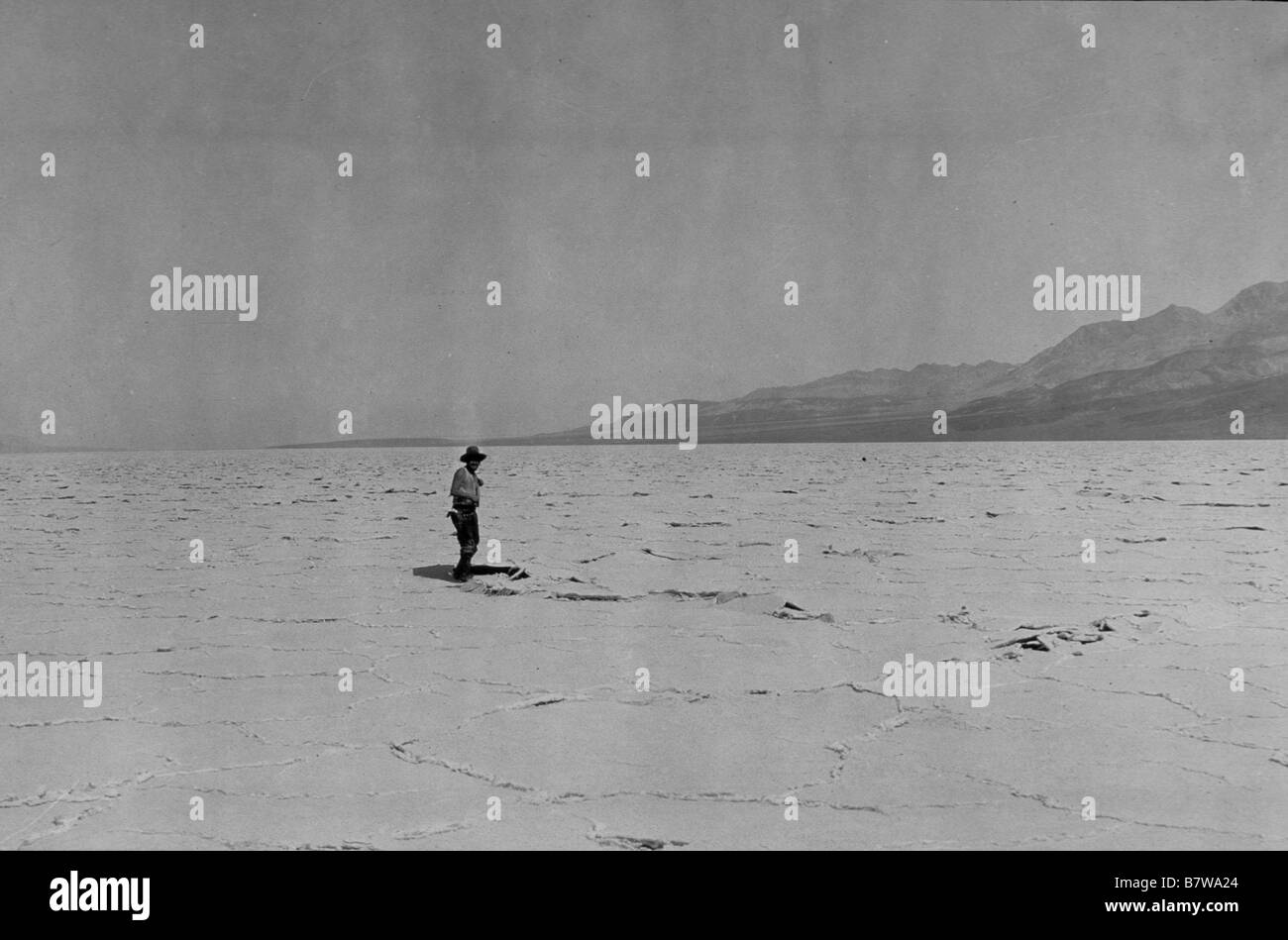 Erich von stroheim director Black and White Stock Photos & Images - Alamy