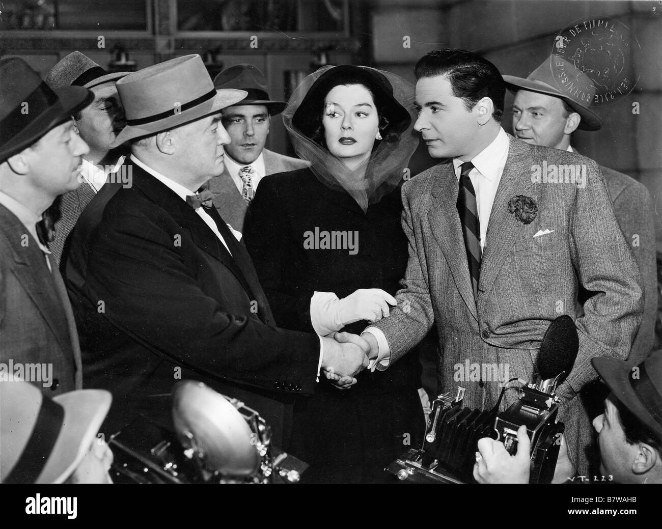 Quand le rideau tombe Velvet Touch, The Year: 1948 USA Rosalind Russell ...