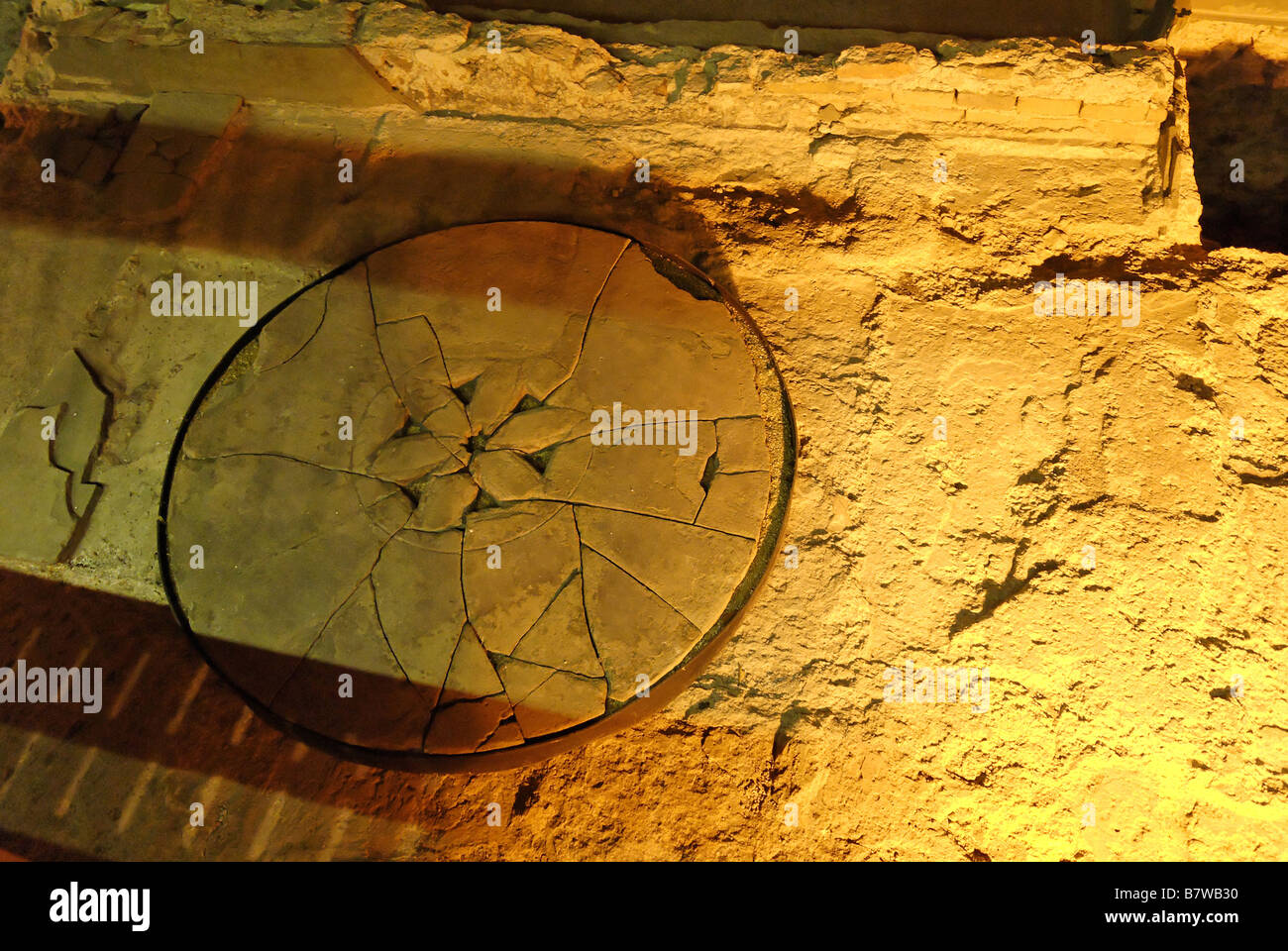 Caerleon roman baths hi-res stock photography and images - Alamy
