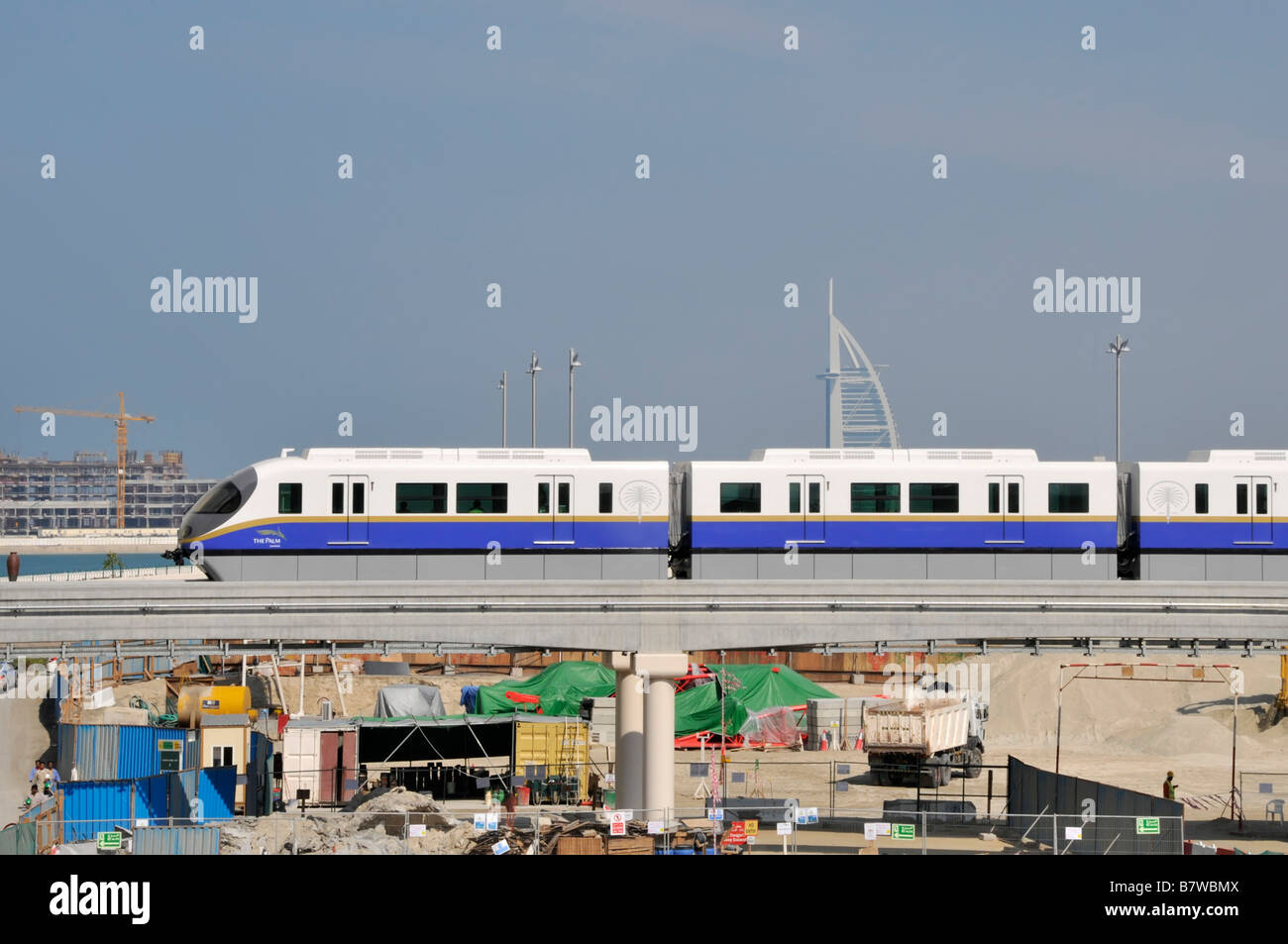 Dubai Palm Jumeirah monorail train in 2009 which will link into the new ...