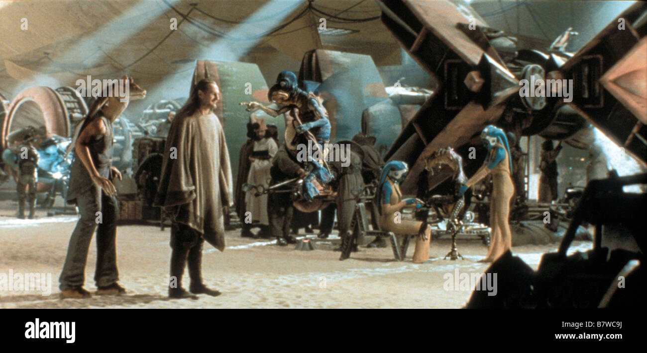 Star Wars: Episode I - The Phantom Menace Year: 1999 USA Liam Neeson ...