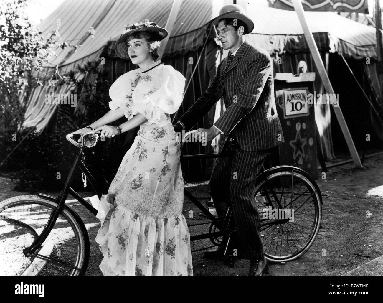 Stephen Roberts High Resolution Stock Photography and Images - Alamy