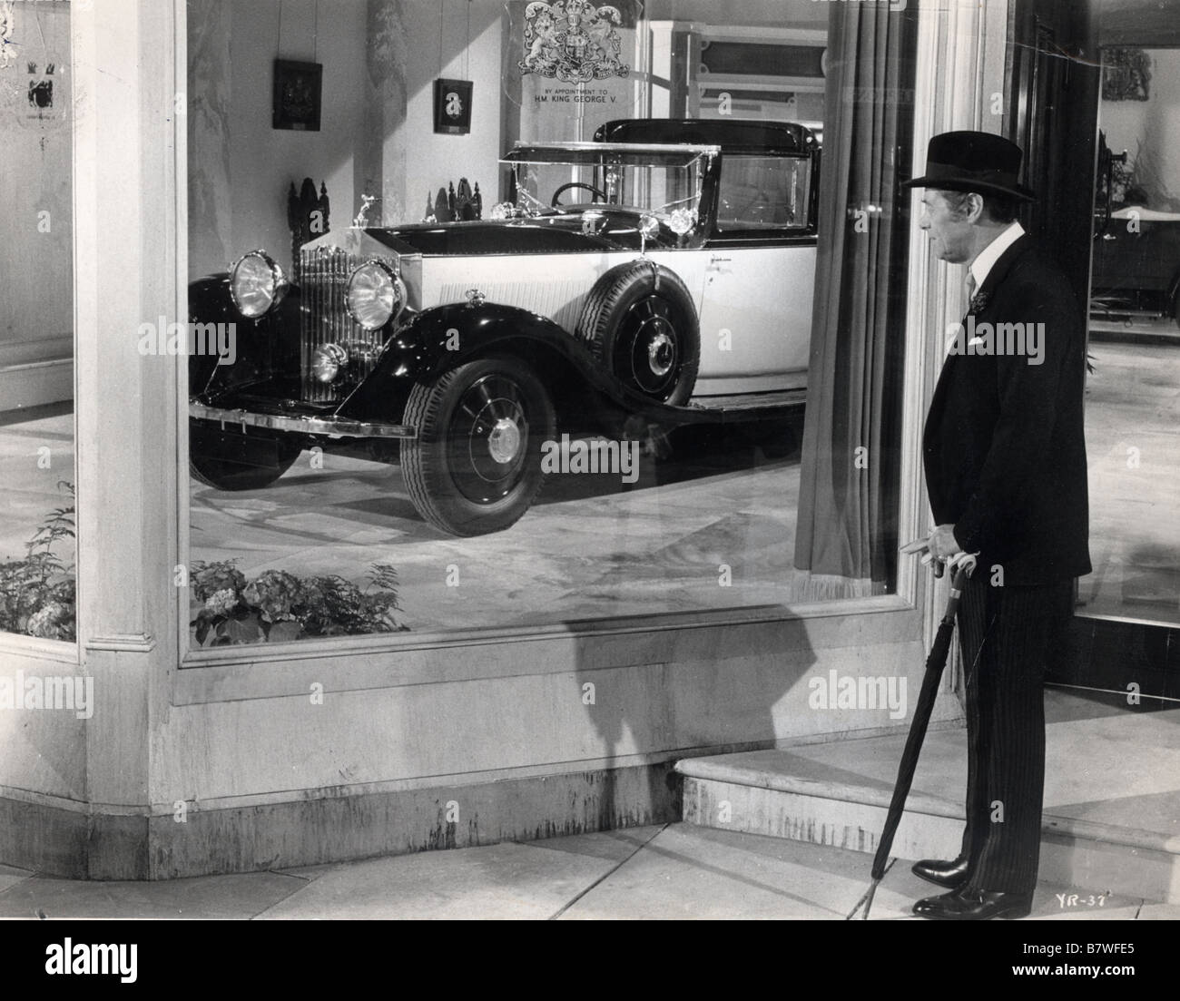 The Yellow Rolls Royce Year: 1964 GB Director: Anthony Asquith Rex ...