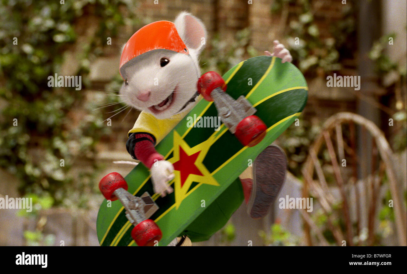 Stuart Little 2 Year: 2002 USA Director: Rob Minkoff Stock Photo - Alamy