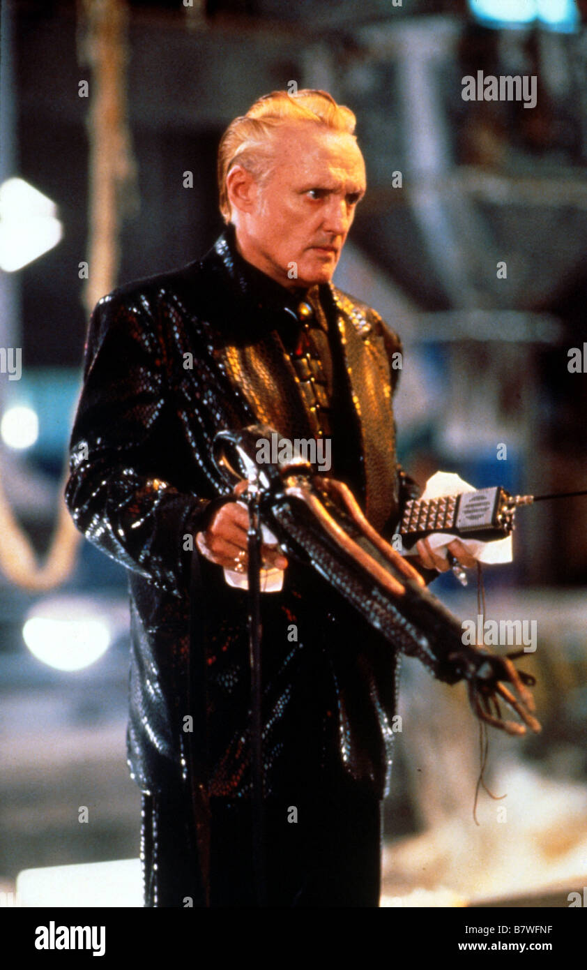 Super Mario Bros Year: 1993 USA / UK Dennis Hopper Director: Annabel ...