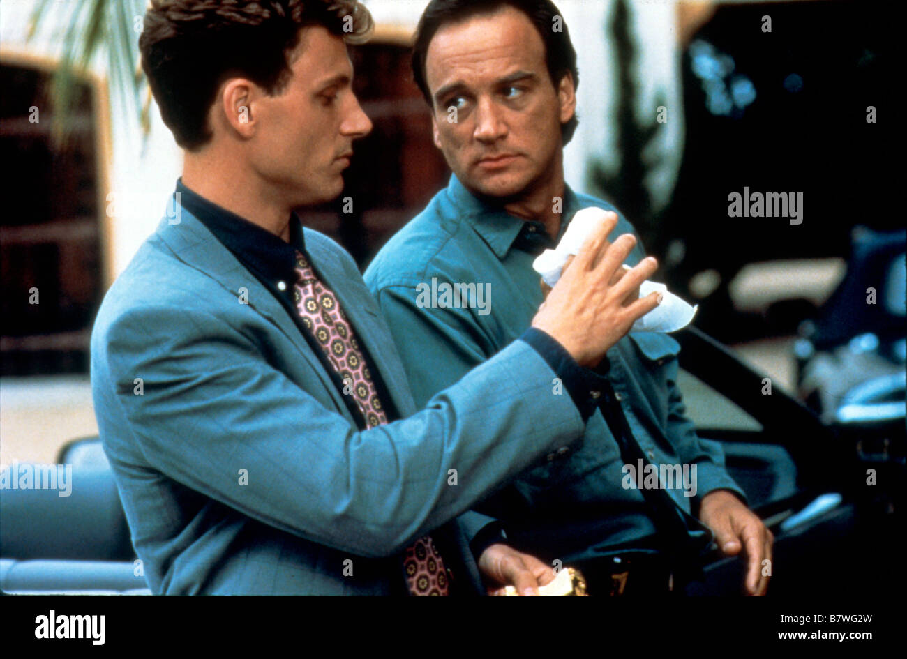 Traces de sang Traces of Red Year: 1992 USA James Belushi Director ...