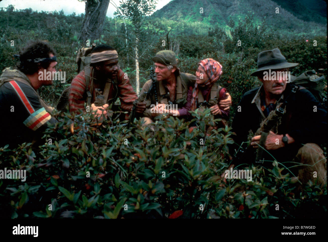 Uncommon Valor Year: 1983 USA Gene Hackman Director: Ted Kotcheff Stock ...