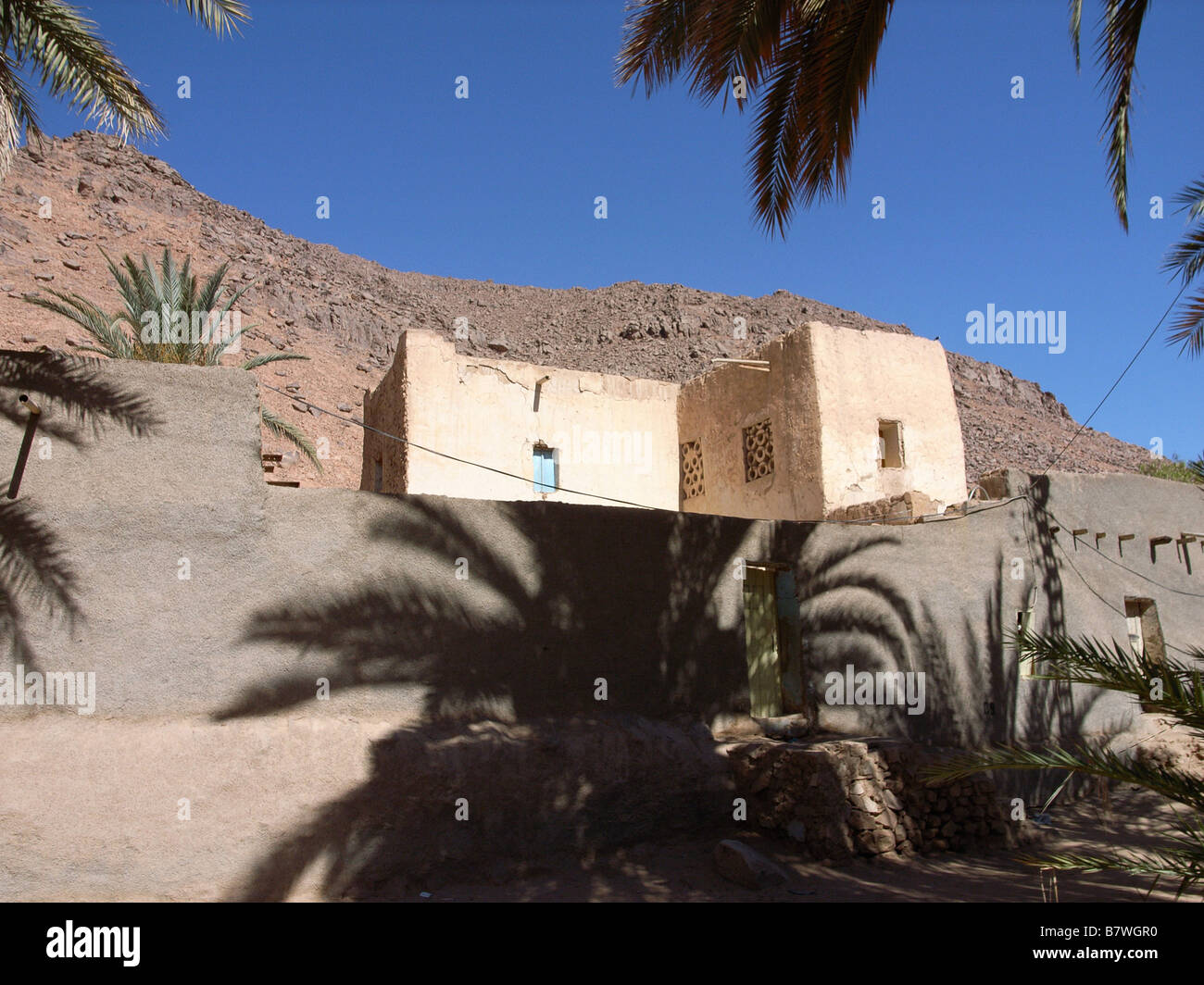Algerian traditional house hi-res stock photography and images - Alamy