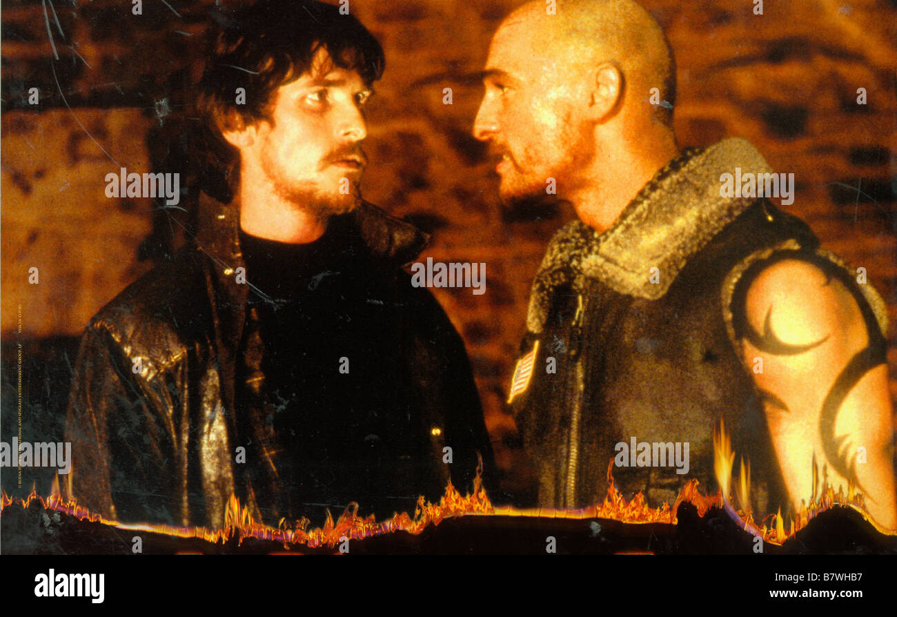 Reign of fire christian bale hi-res stock photography and images - Alamy