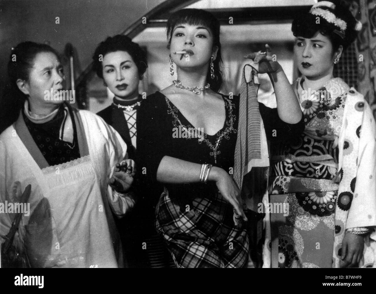 Akasen chitai Street of Shame Year: 1956 - Japan Director: Kenji ...