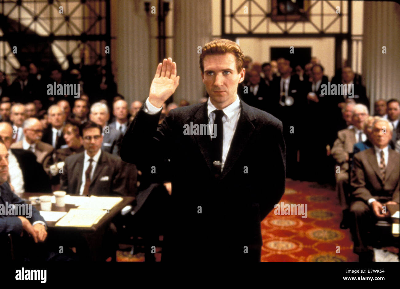 Quiz show 1994 ralph fiennes hi-res stock photography and images - Alamy