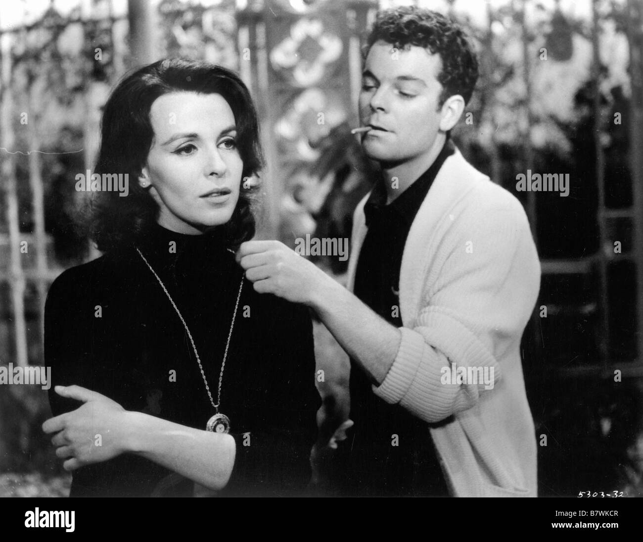 Claire bloom the haunting hi-res stock photography and images - Alamy