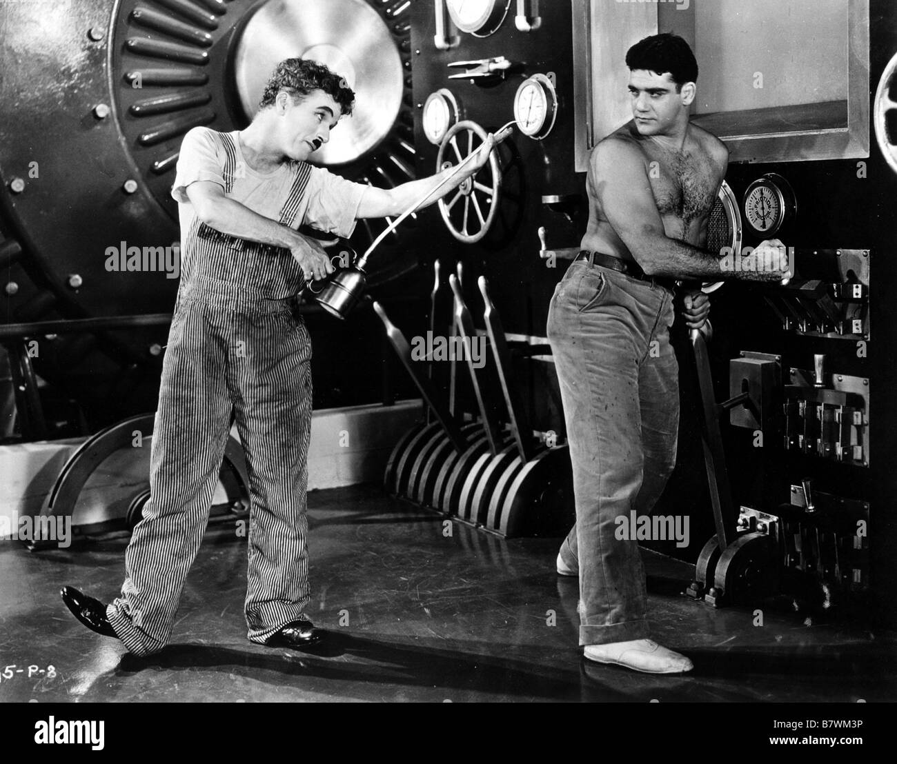 Modern Times Year: 1936 USA Charlie Chaplin Director: Charles Stock ...