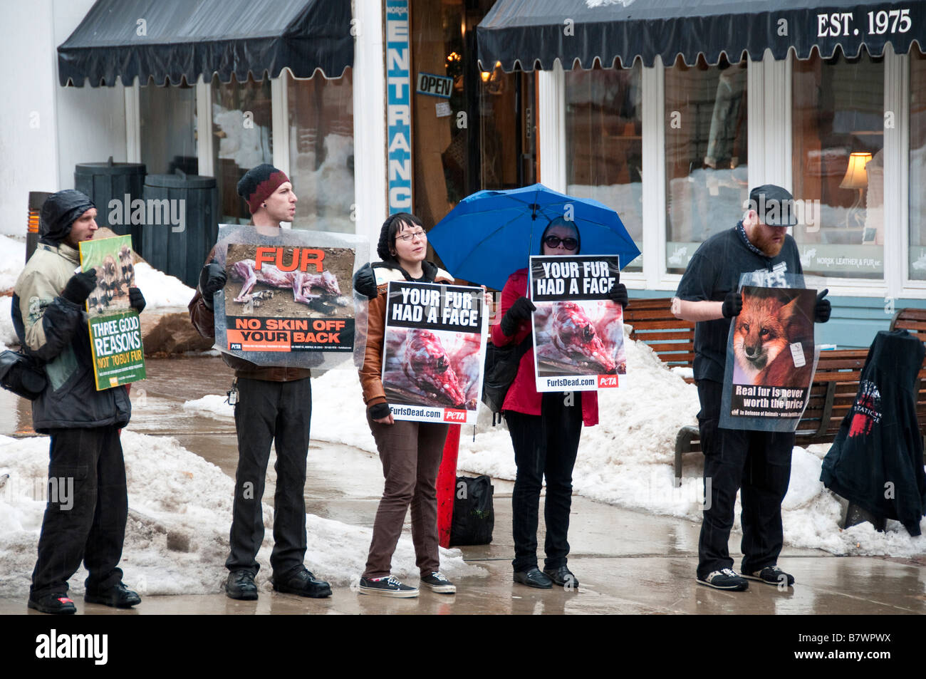 Fur protest hi-res stock photography and images - Alamy