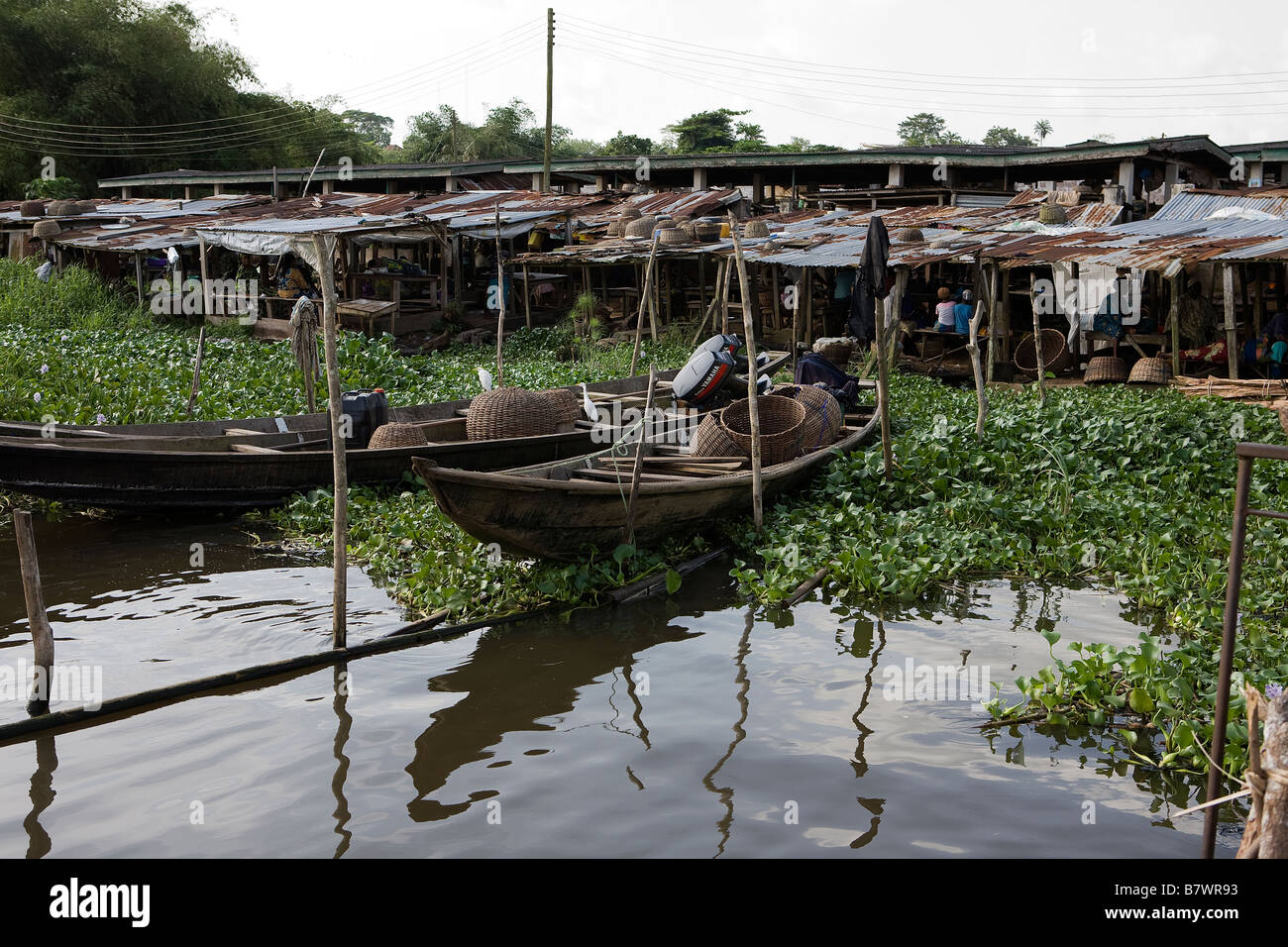 Nigeria women market hi-res stock photography and images - Alamy
