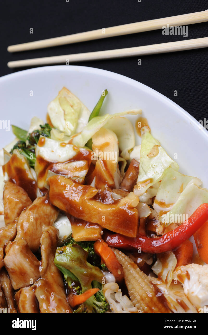 Chinese pan fried beef Stock Photo - Alamy
