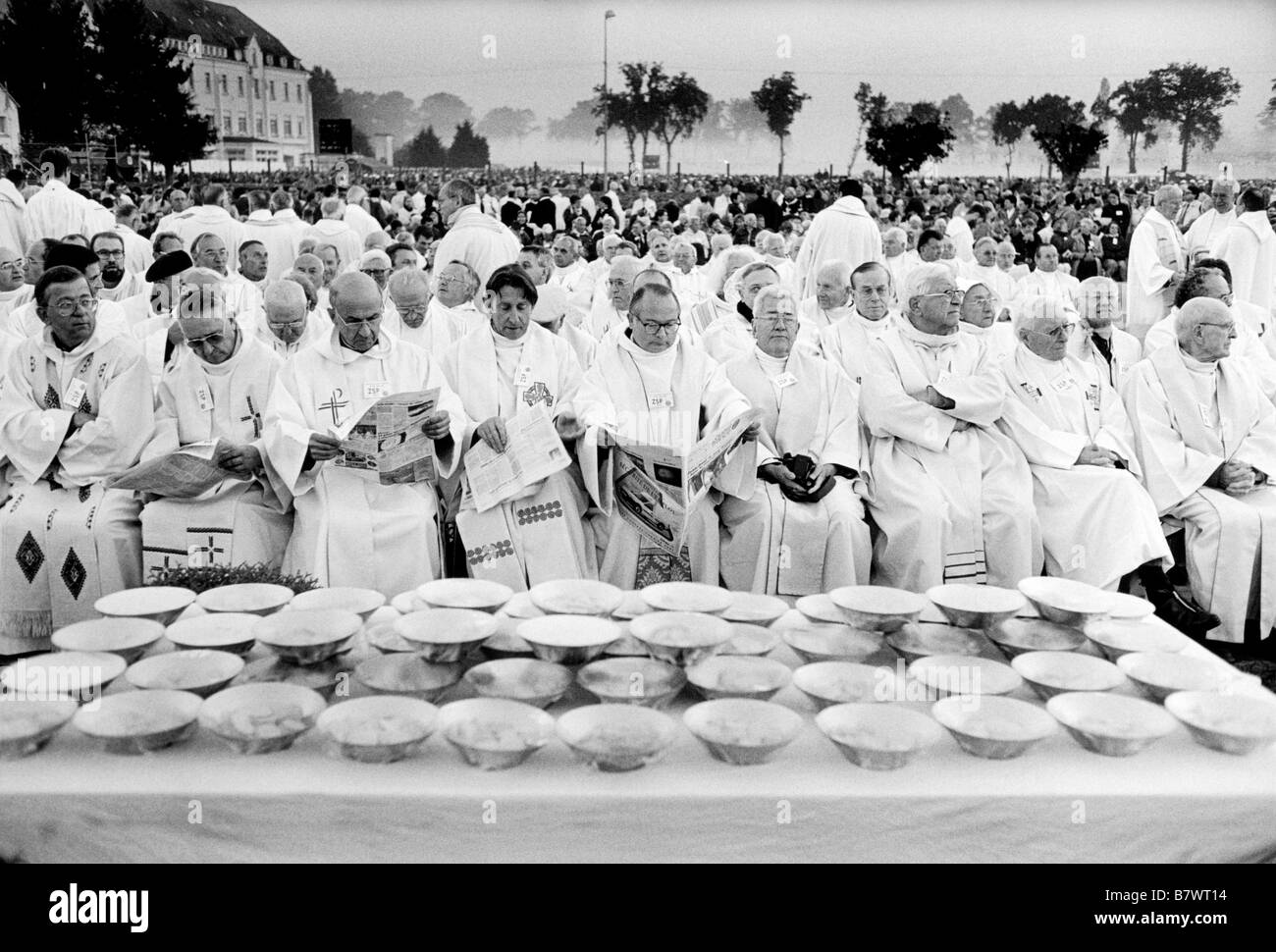 Communion Black and White Stock Photos & Images - Alamy