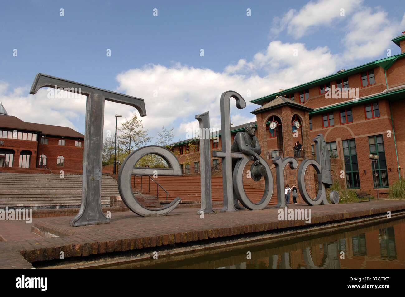 Telford town centre shropshire hi-res stock photography and images - Alamy
