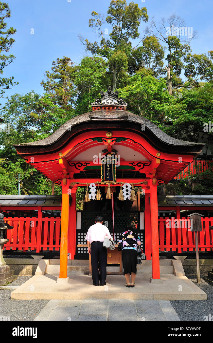 Fushimi inari jinja hi-res stock photography and images - Alamy