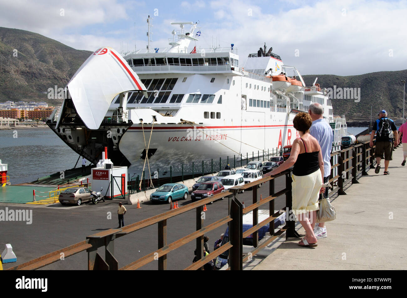 The Volcan de Taburiente roro ferry of the Armas shipping company ...
