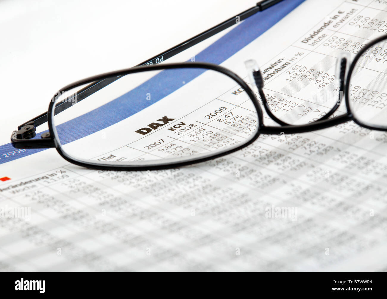 Dax chart hi-res stock photography and images - Alamy