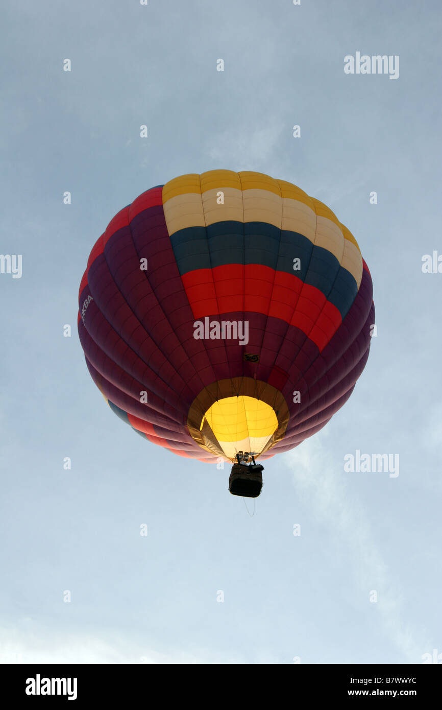 Airing court hi-res stock photography and images - Alamy