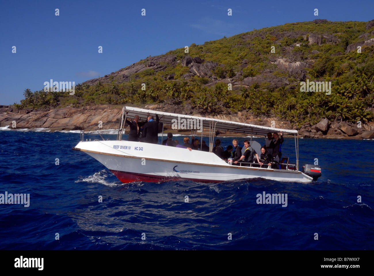 Whale Shark snorkelling dive boat, Mahe, Seychelles Stock Photo - Alamy