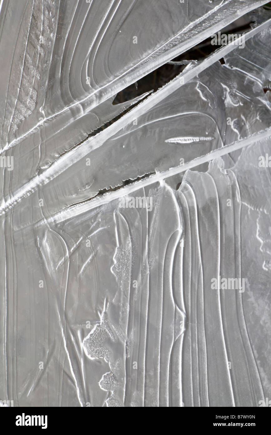 Close up beautiful ice patterns hi-res stock photography and images - Alamy