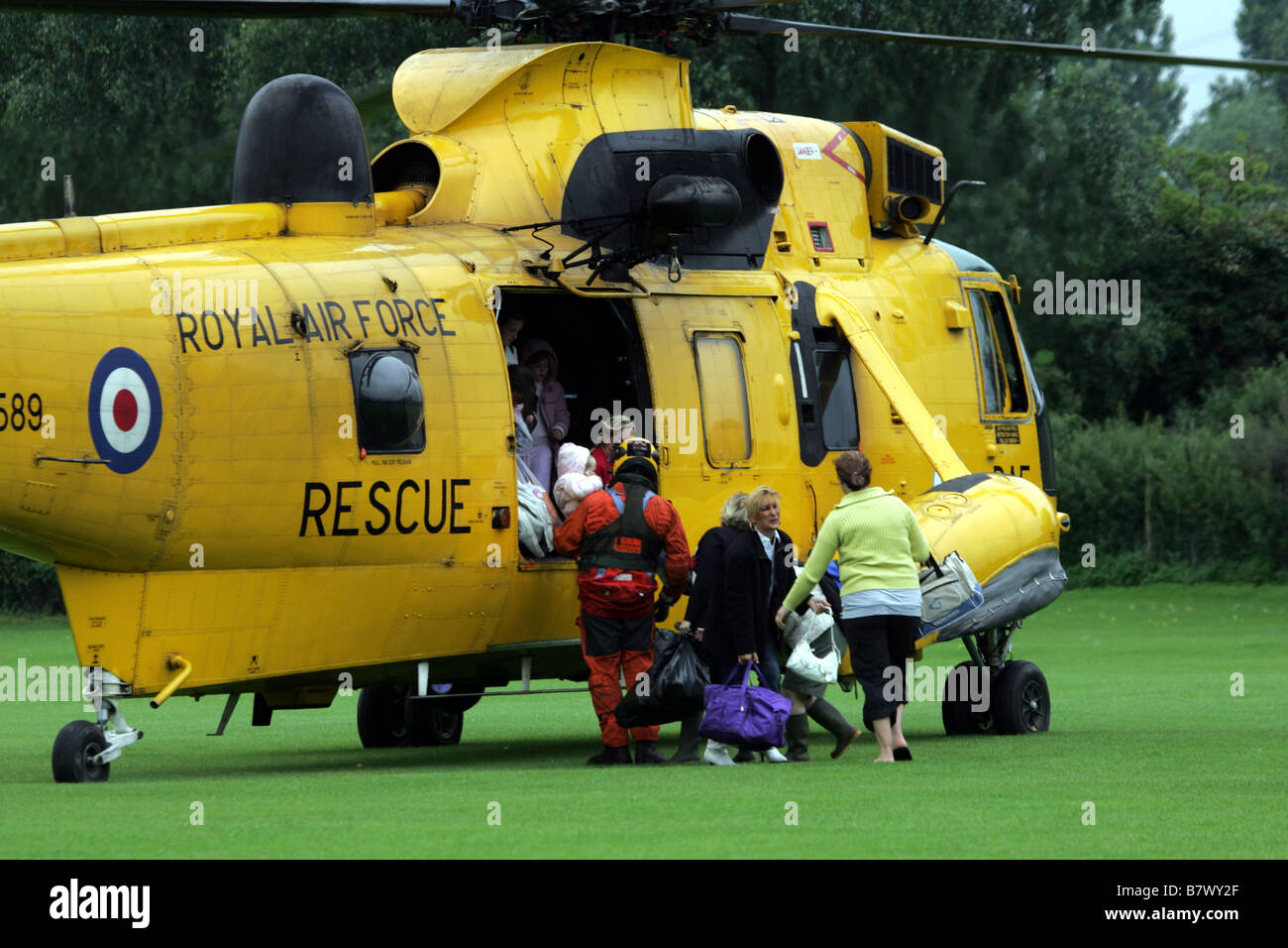 Flood rescue helicopter hi-res stock photography and images - Alamy