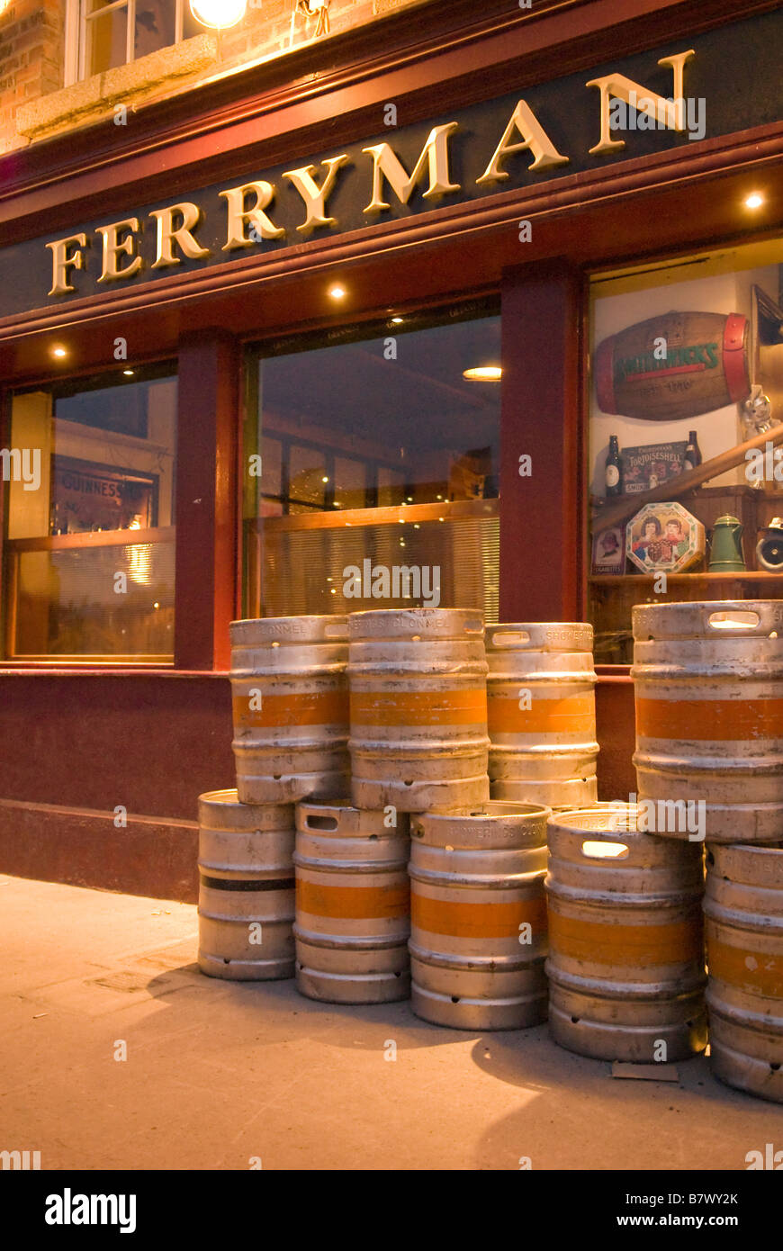 Ferryman pub, Docklands Dublin Ireland, August 2006 Stock Photo - Alamy