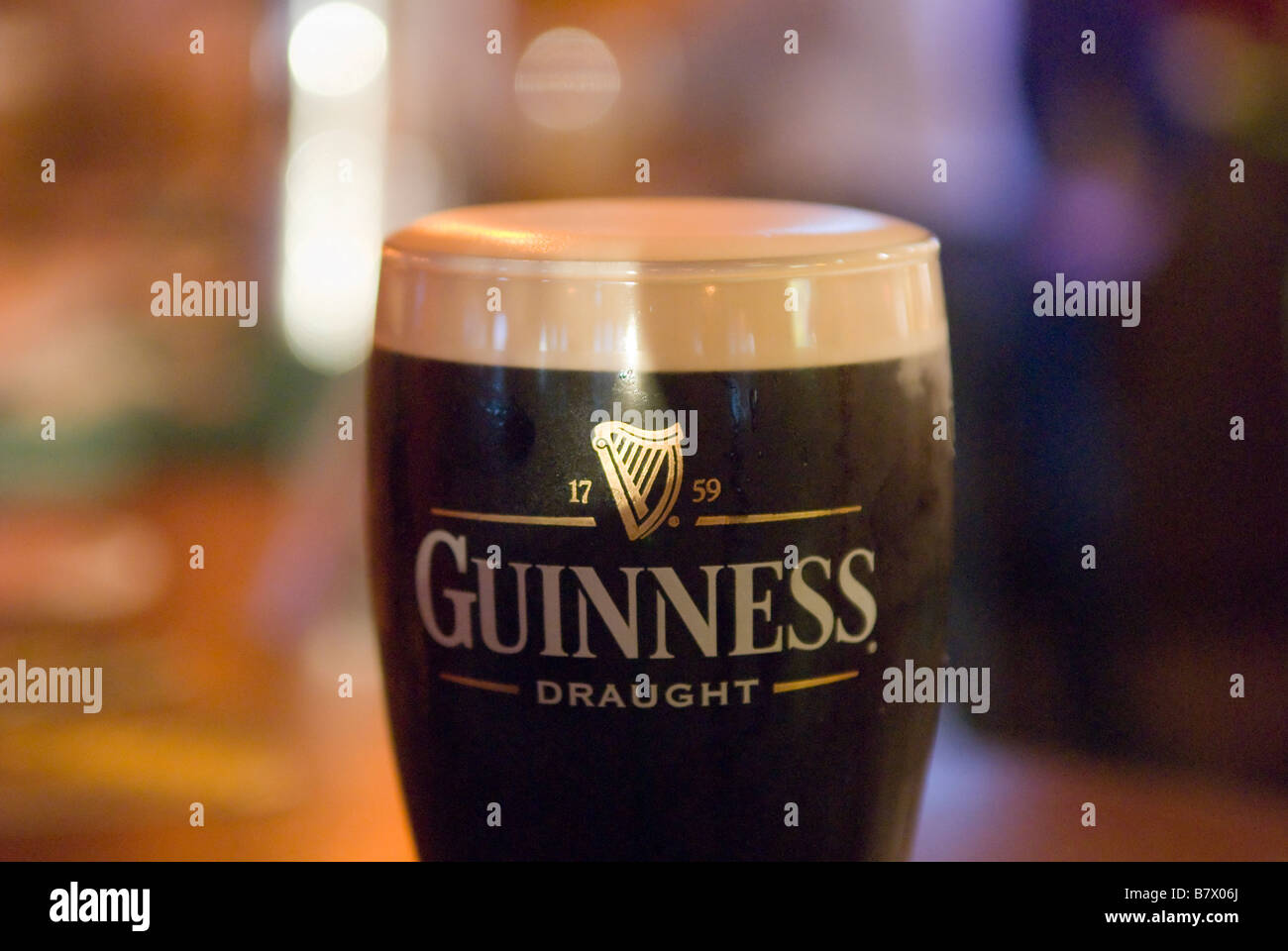 Full pint of Guinness in pub, Dublin Ireland, August 2006 Stock Photo ...