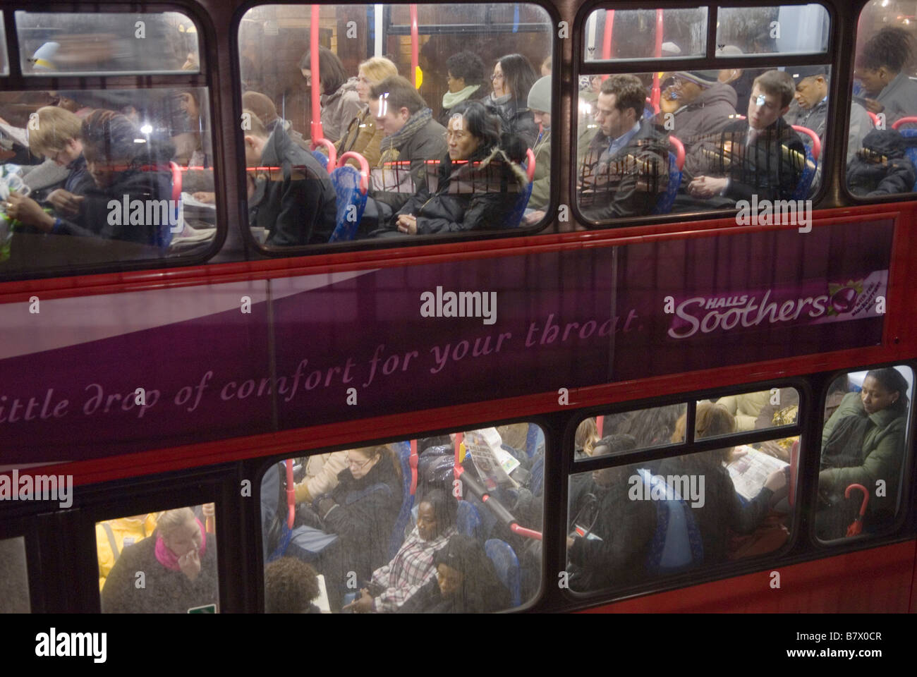 Crowded public transport uk hi-res stock photography and images - Alamy