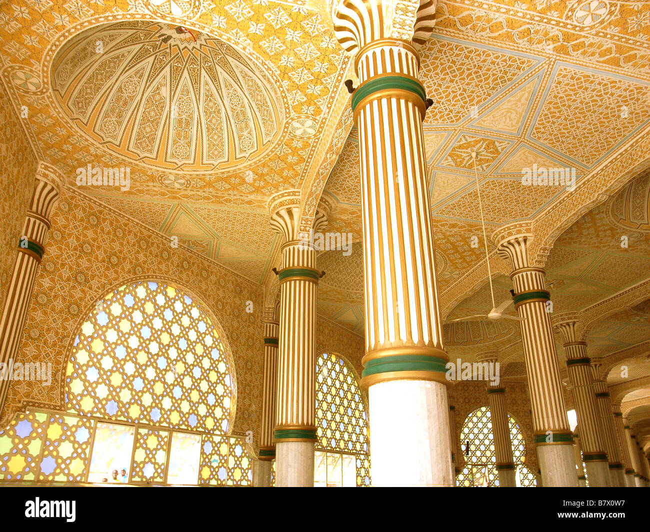 Great Mosque Of Touba High Resolution Stock Photography and Images - Alamy
