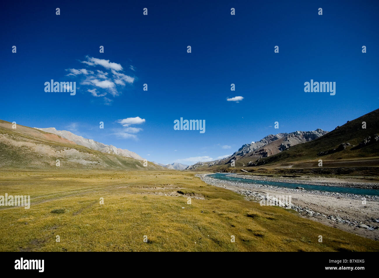 Tibetan plateau train hi-res stock photography and images - Alamy