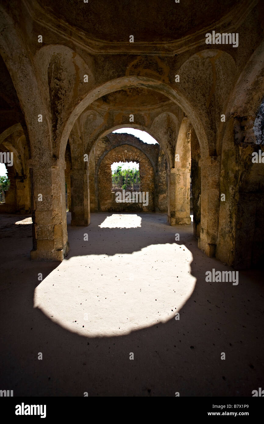 Kilwa Kisiwani Ruins, Mosque, Tanzania, Africa, UNESCO site Stock Photo ...