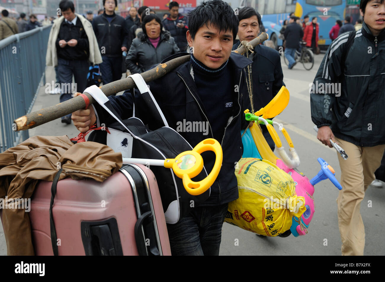 China leaving hi-res stock photography and images - Alamy