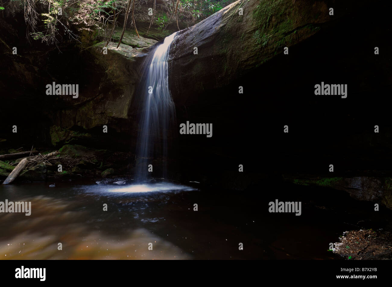 Dog slaughter Falls waterfall Cumberland Falls State Park Kentucky ...
