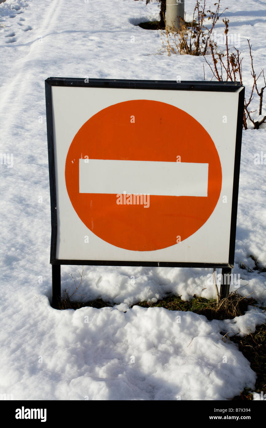 No vehicles allowed traffic sign hi-res stock photography and images ...
