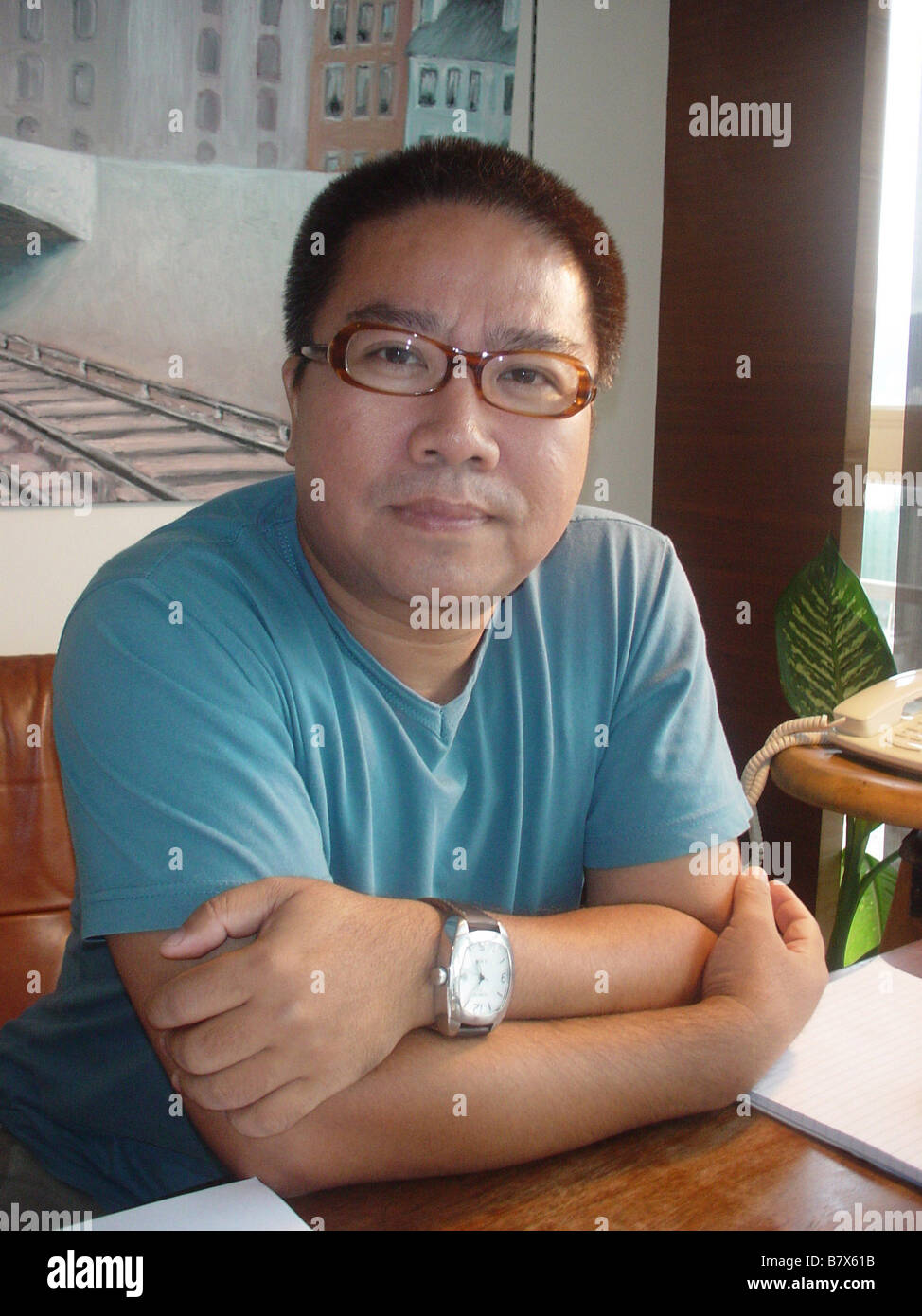 2004 hong kong director hi-res stock photography and images - Alamy