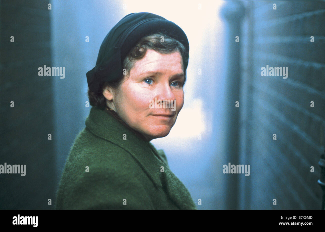 Vera drake hi-res stock photography and images - Alamy